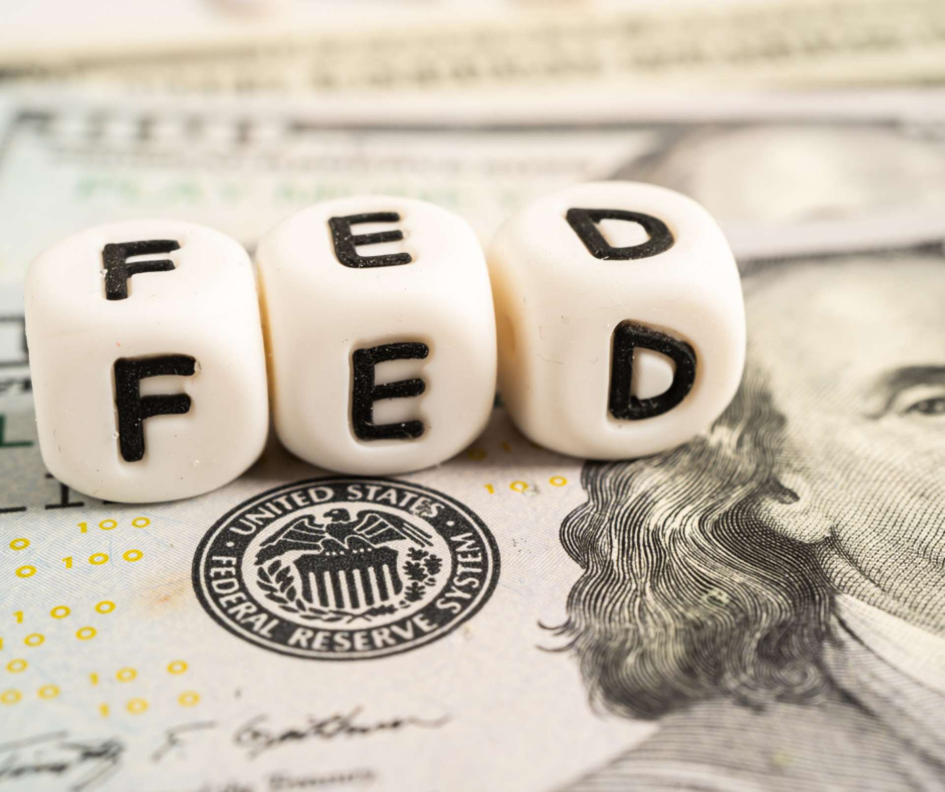 GULDZON | Fed kept rates unchanged and changed expectations